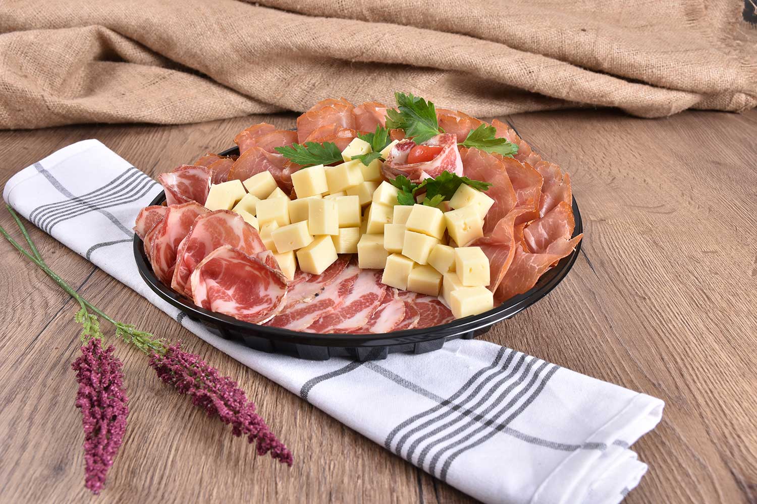 Hladni narezki in plošče Vsebina - E.Leclerc Slovenija